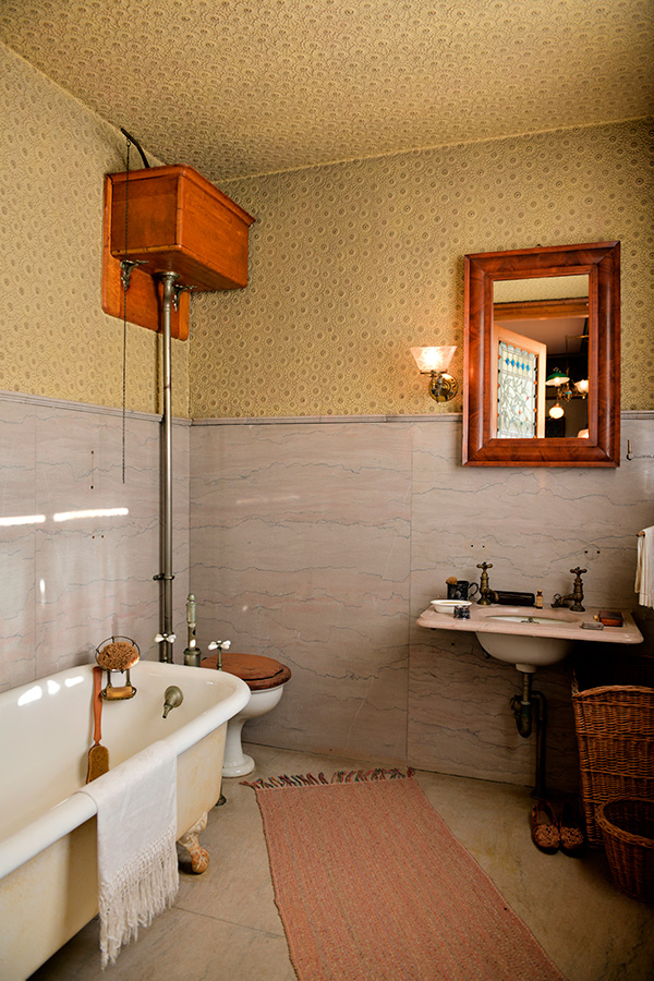 The evolution of the bathroom during Victorian times – Cape May Magazine