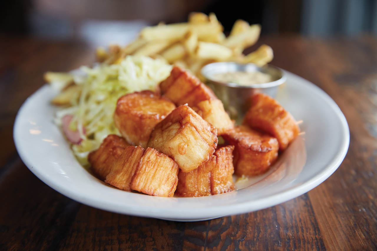 Fried Scallops from Mayer’s Tavern – Cape May Magazine